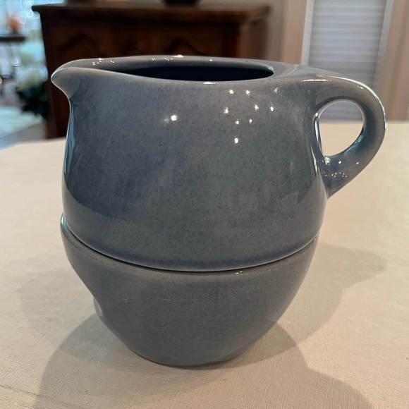 Oneida | Kitchen | Oneida Cornflower Blue Sugar And Creamer Stacked Set ...